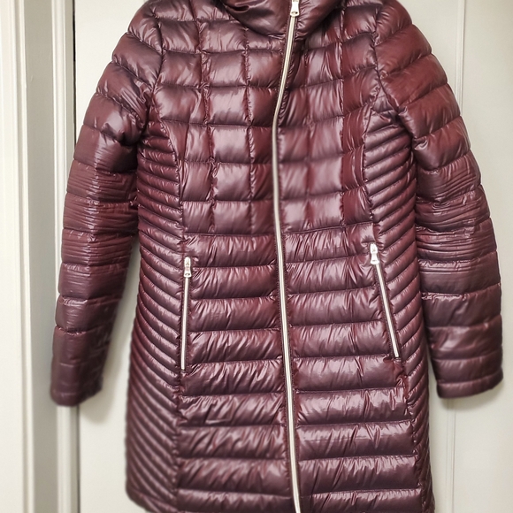 Calvin Klein | Jackets & Coats | Calvin Klein Maroon Puffer Jacket ...